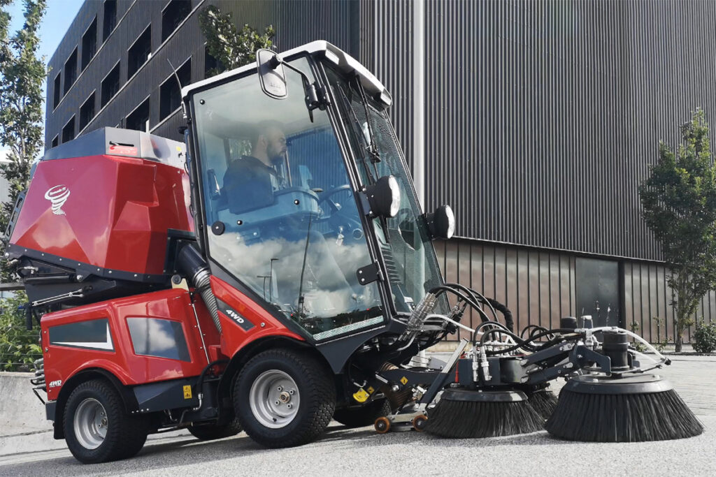 Multi-purpose Street Sweepers Archives - Euromec